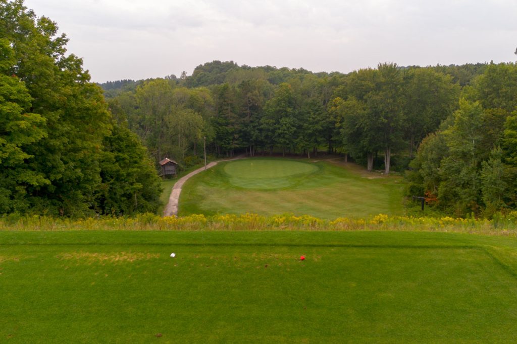 Cobble Hills Golf Club – GolfNorth