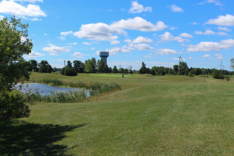 Sand Hills Golf Club – GolfNorth