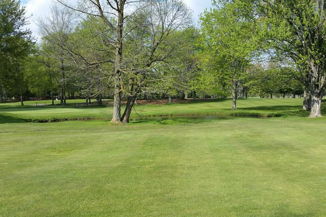 Maple Ridge Golf Club – GolfNorth