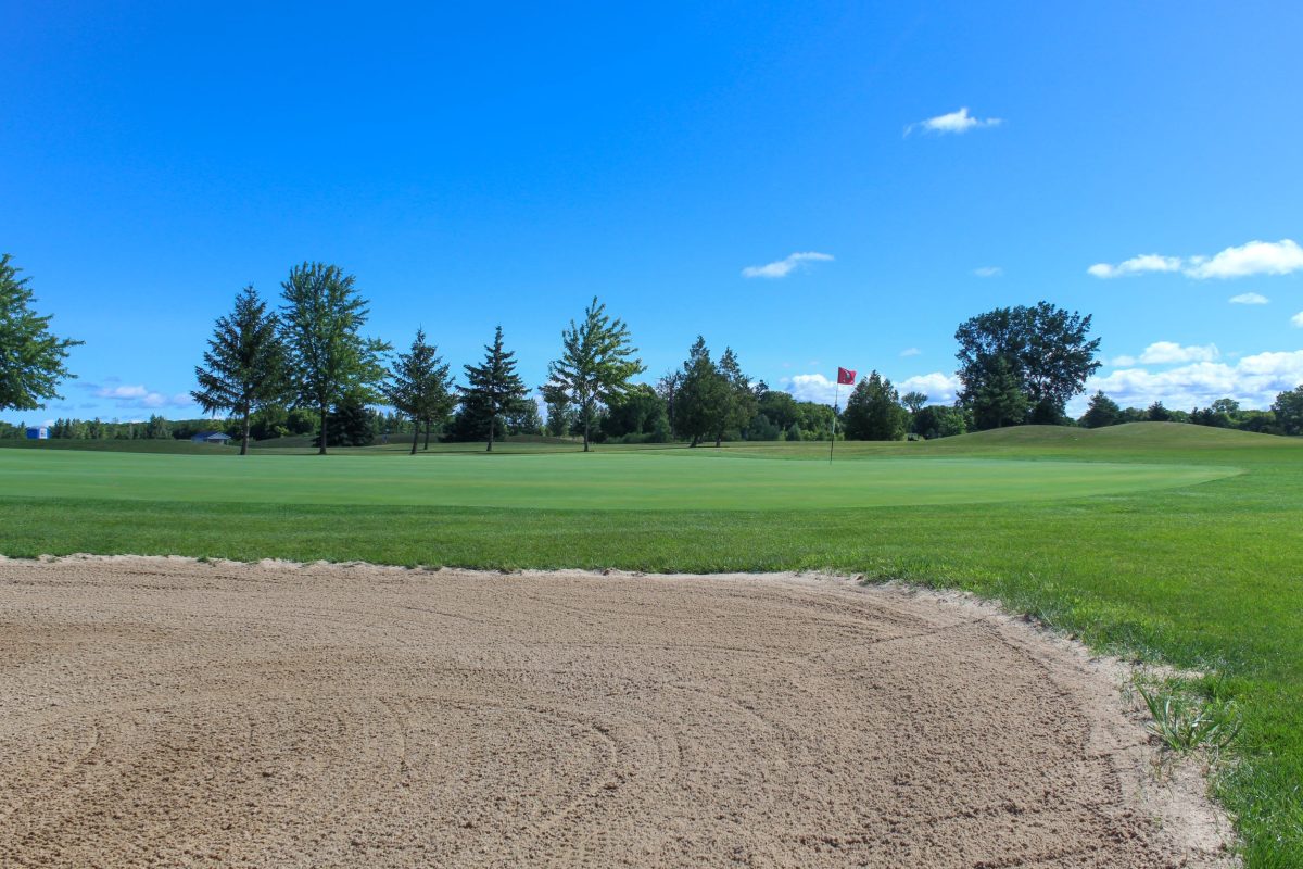 Sand Hills Golf Club – GolfNorth