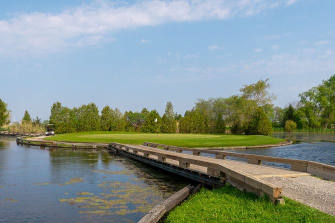 Forest Golf Club & Inn