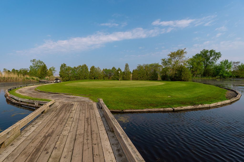 Forest Golf Club & Inn